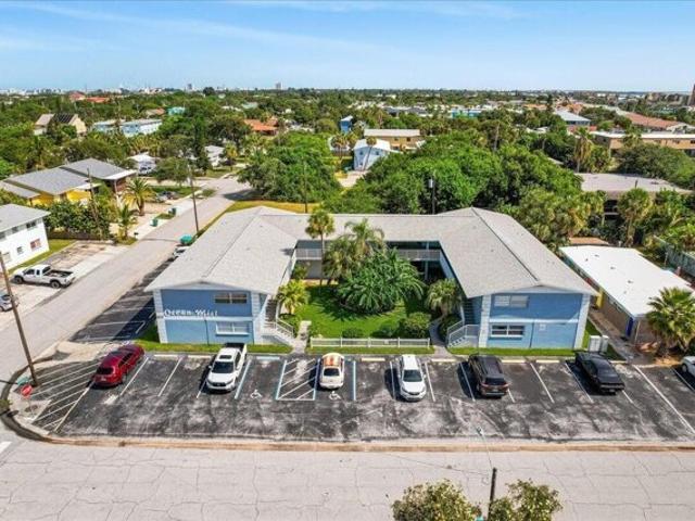 Lincoln Ave Apt,cape Canaveral, Condo For Sale