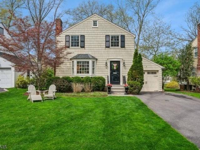 Lincoln Ave, Chatham, Home For Sale