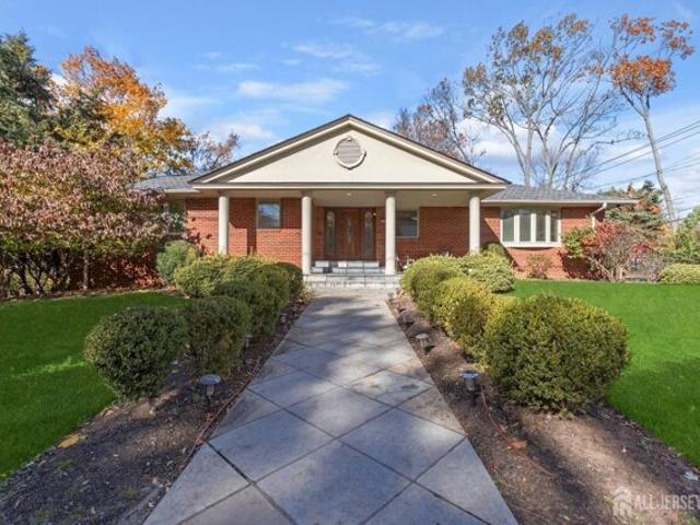 Lincoln Ave, Highland Park, Home For Sale