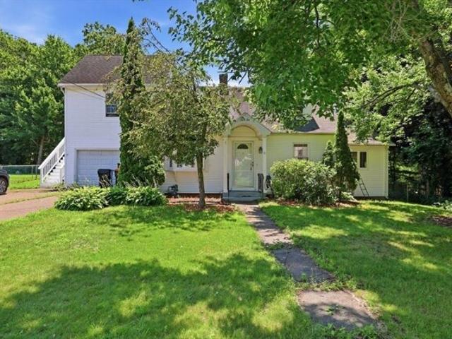 Lincoln Ave, South Hadley, Home For Sale