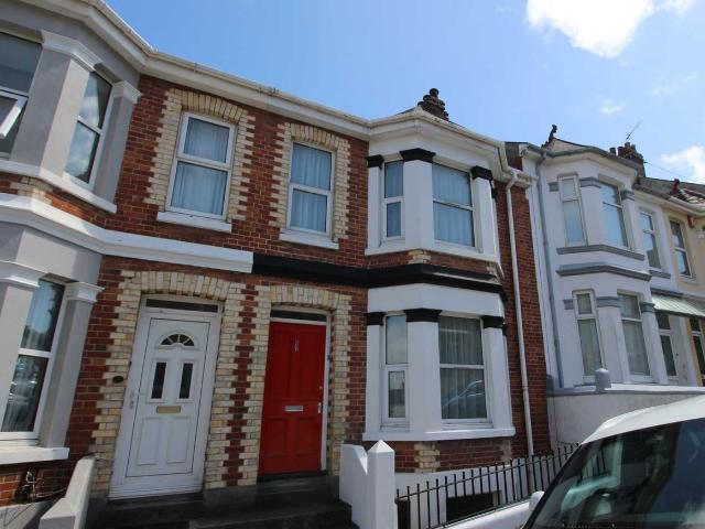 Lincoln Avenue, Lipson PL4, 4 bed terraced house to rent, £1,400 pcm | PrimeLocation
