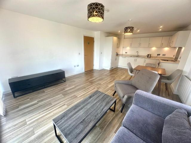 Lincoln, Lexington Gardens B15, 2 bed flat to rent, £1,200 pcm | PrimeLocation