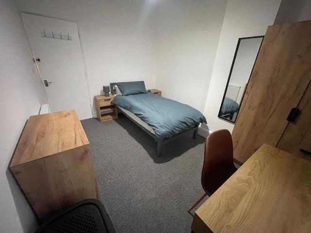 Lincoln LN5, Room to rent, £425 pcm | PrimeLocation