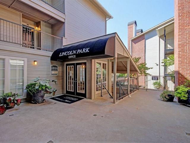 Lincoln Park Apartments 1 Bedroom Apartment for Rent at 1816 S Carson Ave, Tulsa, OK 74119 Buena Vista Park
