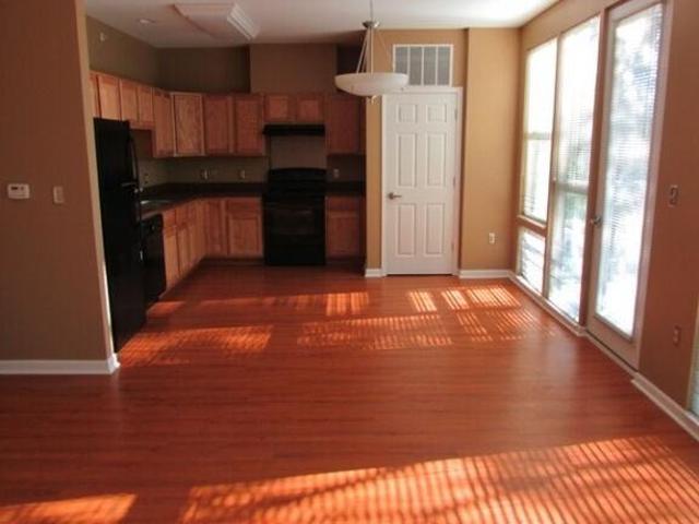 Lincoln Park Lofts 2 Bedroom Apartment for Rent at 1583 Fort Street & 1561 Fort Street, Lincoln Park, MI 48146 Lincoln Park