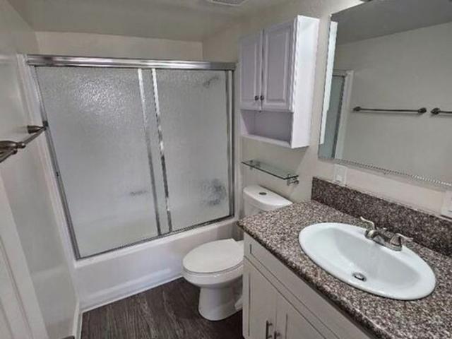 Lincoln Park linc63 Studio Apartment for Rent at 2642 W Lincoln Ave, Anaheim, CA 92801