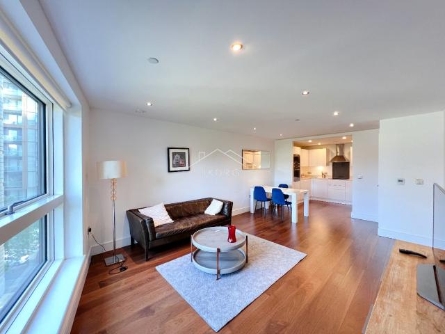 Lincoln Plaza, London E14, 2 bed flat to rent, £3,100 pcm | PrimeLocation