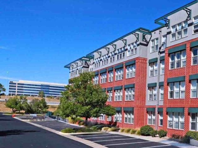 Lincoln Pointe Lofts 2 Bedroom Apartment for Rent at 9783 Pyramid Ct, Englewood, CO 80112
