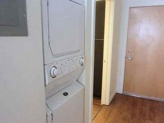Lincoln Pointe Lofts 2 Bedroom Apartment for Rent at 9783 Pyramid Ct, Englewood, CO 80112