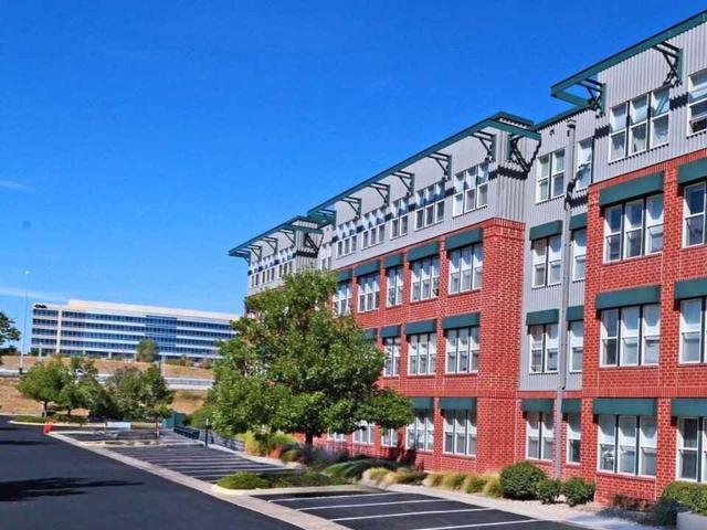 Lincoln Pointe Lofts 3 Bedroom Apartment for Rent at 9783 Pyramid Ct, Englewood, CO 80112