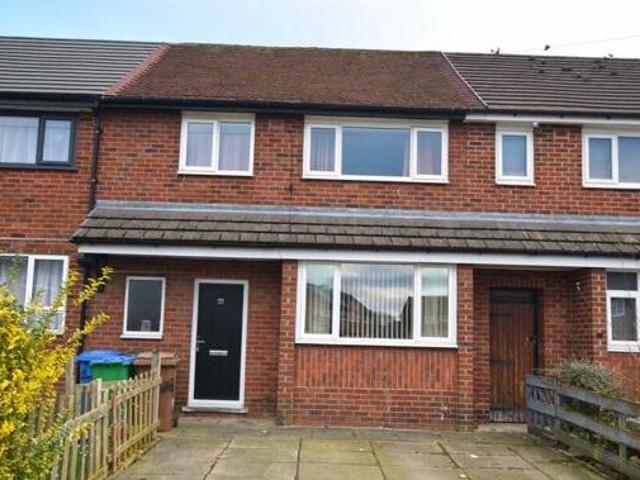 Lincoln Road, Alkrington, 2 Bedroom Terraced