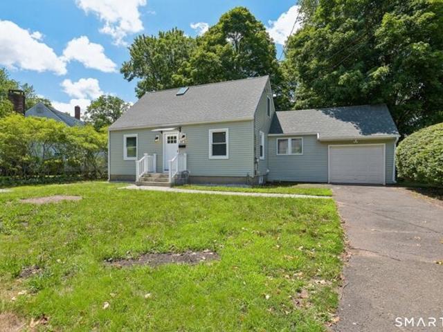 Lincoln St, North Haven, Home For Sale