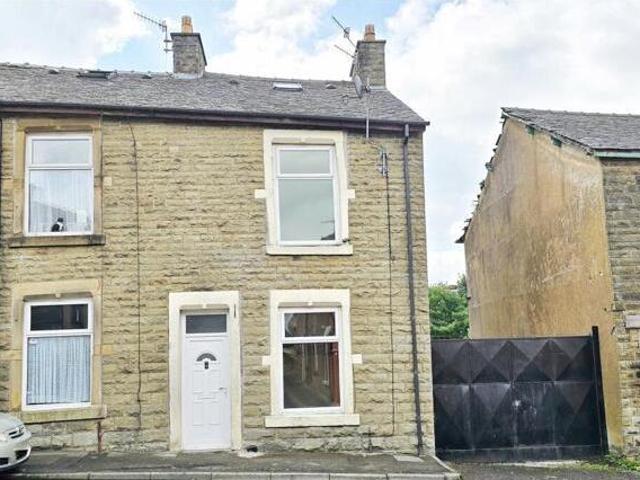 Lincoln Street, Haslingden, 2 Bedroom End