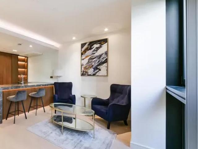 Lincoln Square, 18 Portugal Street, London, WC2A 2AT, United Kingdom | 1 bed house for rent #167641071 | Rentberry