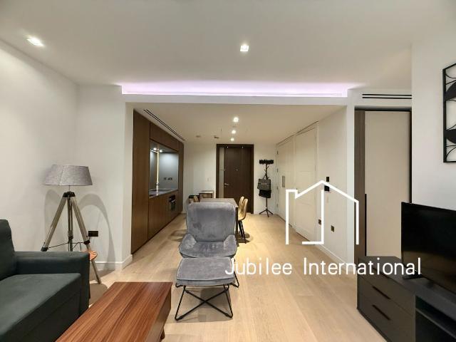 Lincoln Square, Portugal Street, London WC2A, Studio to rent, £5,200 pcm | PrimeLocation