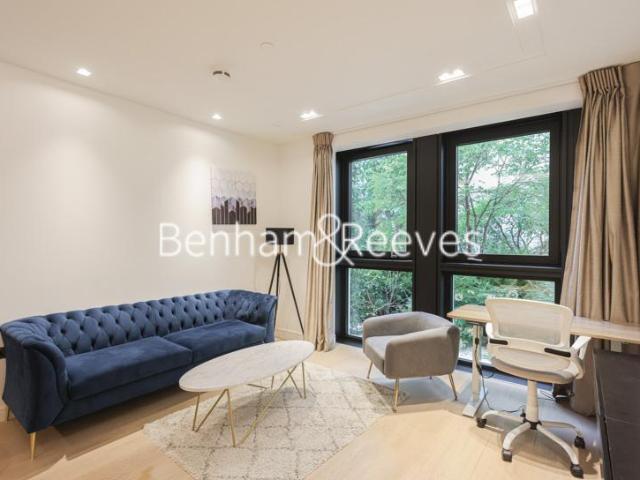 Lincoln Square, Portugal Street WC2A 1 bed apartment to rent £6,000 pcm £1,385 pw