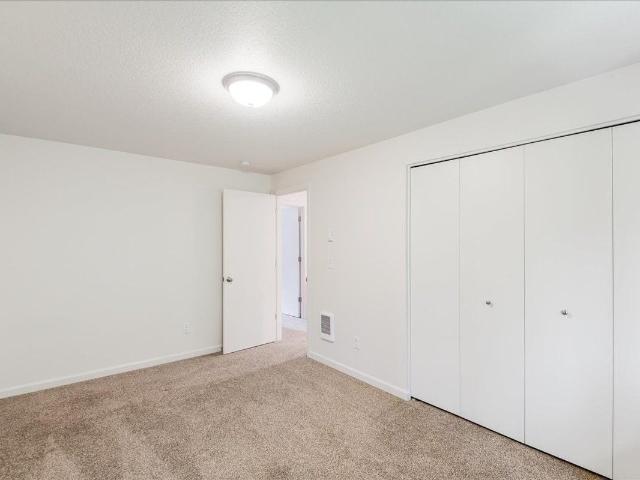 Lincoln Townhomes 2 Bedroom Apartment for Rent at 4718 Ne Hazel Dell Ave, Hazel Dell, WA 98663 West Hazel Dell