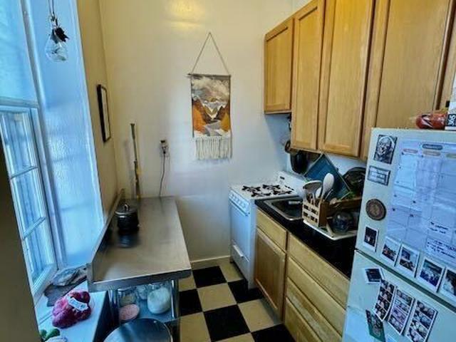lincoln towers Studio Apartment for Rent at 121 12th St Se, Washington, DC 20003 Capitol Hill