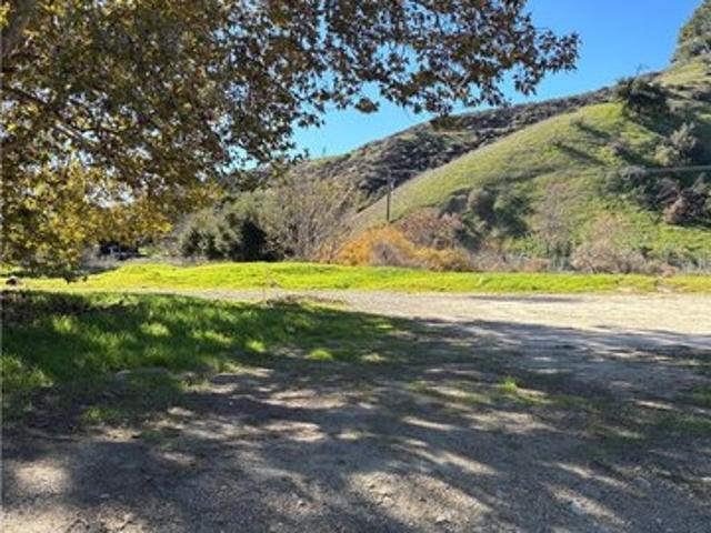 Lincoln, Val Verde, CA 91384