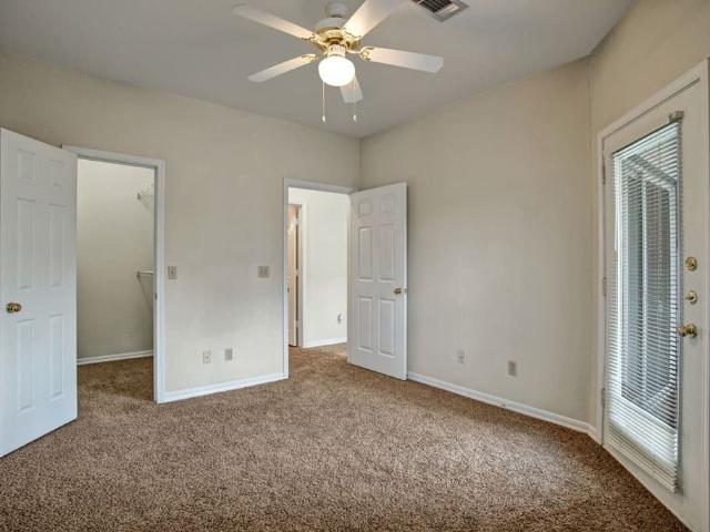 Lincoln Villas on Memorial 2 Bedroom Apartment for Rent at 7777 S Memorial Dr, Tulsa, OK 74133