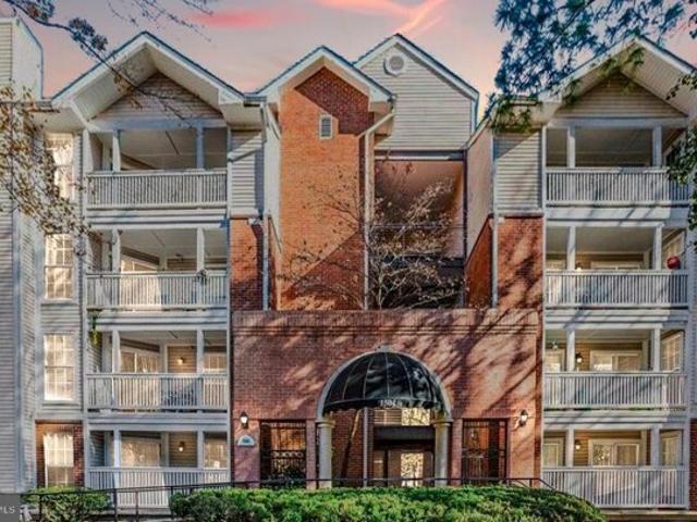Lincoln Way Unit,mclean, Condo For Sale