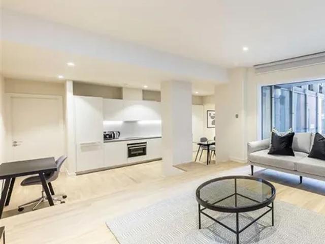 Lincoln's Inn, Chancery Lane, Blackfriars, London, WC2A 1LB, United Kingdom | 2 bed apartment for rent #136267131 | Rentberry