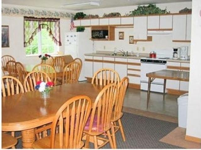 Lincolnwood Glen 2 Bedroom 1 Bathroom