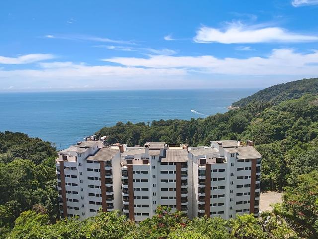 Linda Vista no Morro Sorocotuba Guarujá