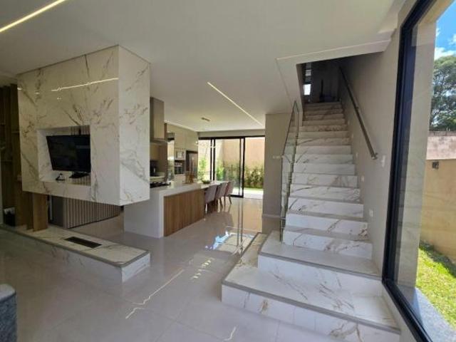 Linda casa mobiliada 4 quartos 159 m² no Paysage Vivendas do Parque bairro Sta Cândida