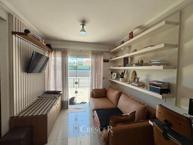 Linda casa mobiliada à venda com 02 quartos