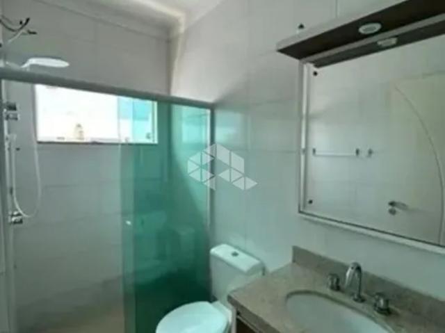 Linda casa mobiliada e equipada, com 236,47m², em localização privilegiada