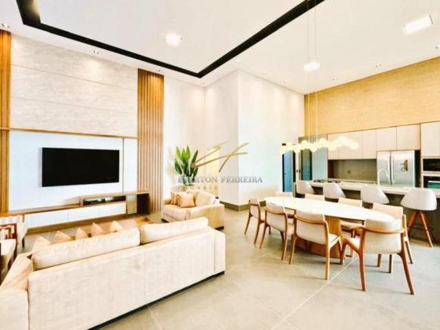 Linda Casa Mobiliada,Residencial Dona Maria José, 3 Suítes, Escritório e Piscina