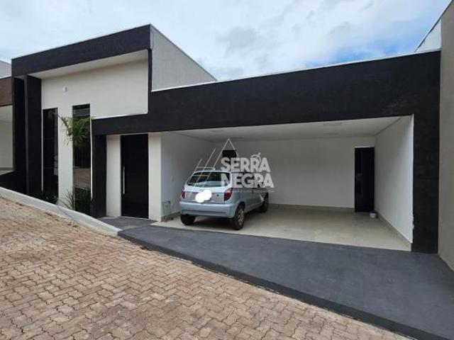 LINDA CASA MODERNA 3 QUARTOS CONDOMINIO FECHADO LAZER COMPLETO ARMARIOS ARNIQUEIRA DF