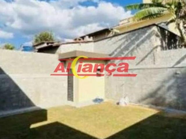 Linda Casa Moderna em Terra Preta Mairiporã