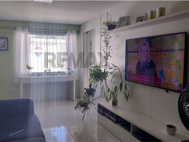 Linda Casa Moderna para Alugar em Candeias