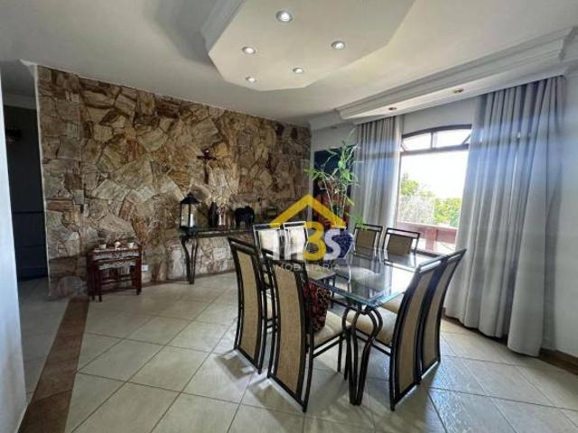 Linda casa na City Bussocaba, com 460m², 3 suítes, ampla por 1.330.000,00