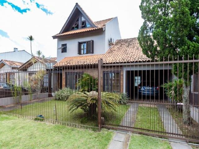 LINDA CASA NA HÍPICA