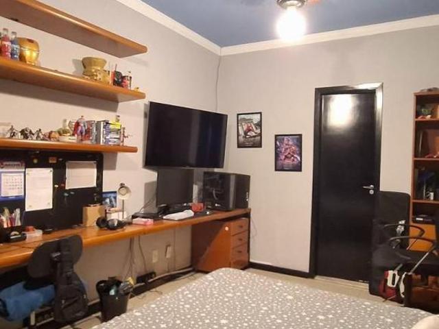 Linda Casa na Parte Alta da Lagoinha | Só aqui na Imobiliária Rosa e Rangel