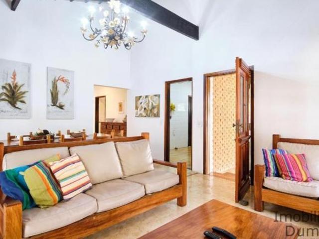 Linda casa na praia do Prumirim em Ubatuba