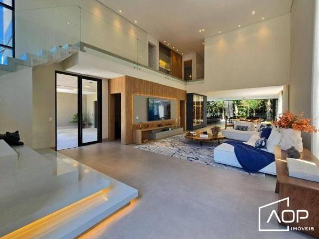 Linda casa na Riviera de São Lourenço