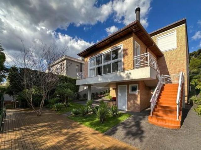 LINDA CASA NO ALPHAVILLE GRACIOSA 5 QUARTOS 3 SUÍTES 3 VAGAS
