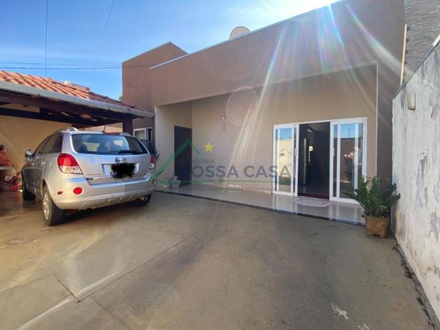 Linda casa no bairro Parque das Américas