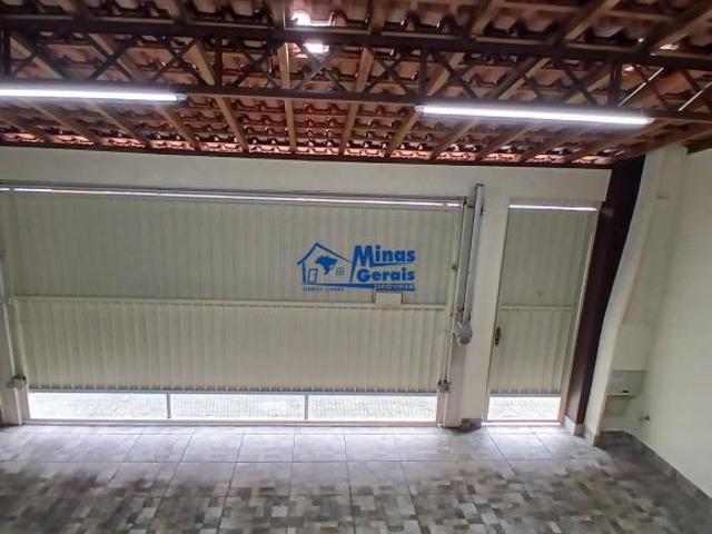 LINDA CASA NO BAIRRO PARQUE INTERLAGOS, ZONA SUL DE SJC! VENDE SE!