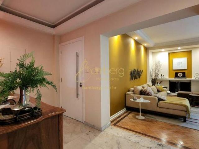 Linda Casa no Brooklin Paulista