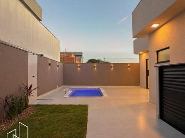 LINDA CASA NO COND BELLA VITTA PROXIMO AO SHOPING IGUATEMI NOVINHA COM PISCINA