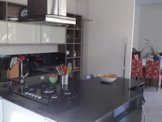 Linda Casa no Condomínio Fazenda Imperial Sorocaba SP