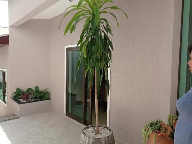 Linda casa no Condomínio Coleginho em Jacareí