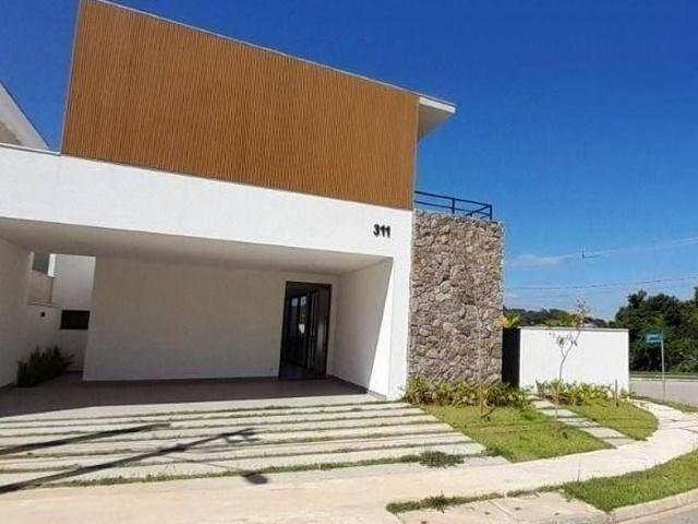 Linda Casa no Condomínio Chácara Ondina 02 suites