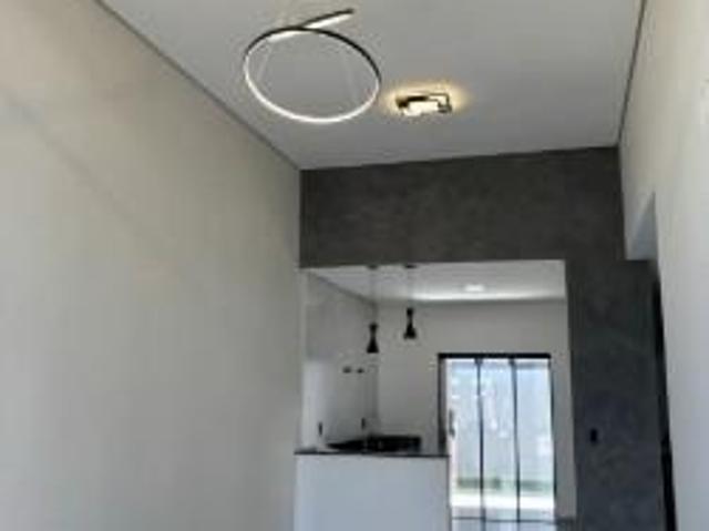 Linda casa no Condomínio Horto Florestal Villagio, 3 dormitórios sendo 1 suíte