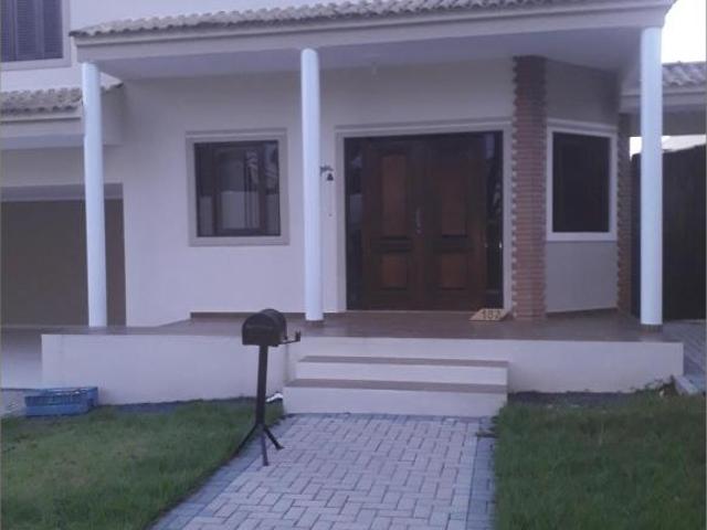Linda Casa no Condomínio Ibiti do Paço com 348m²